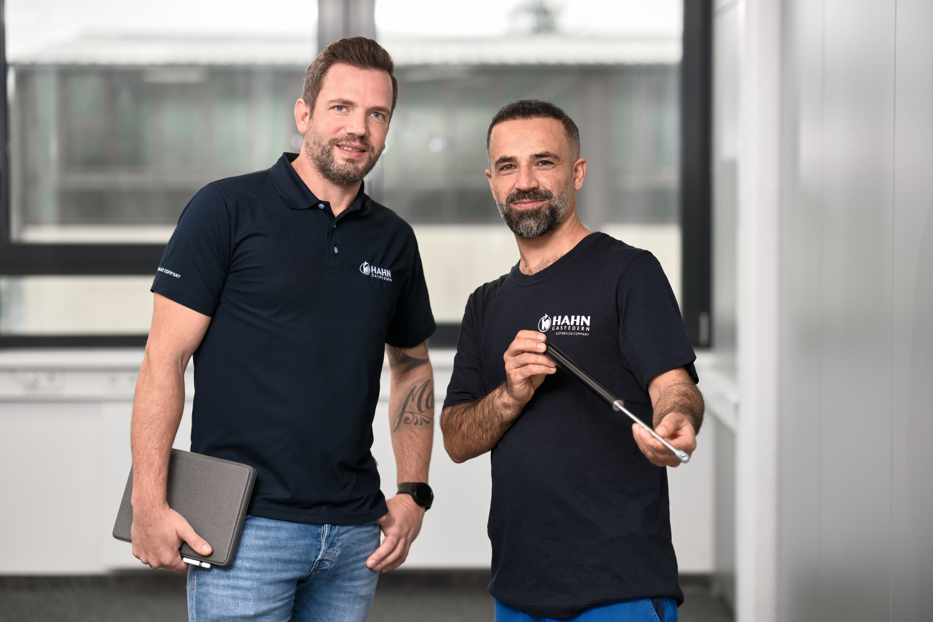 HAHN Gasfedern - LIFE IS MOTION